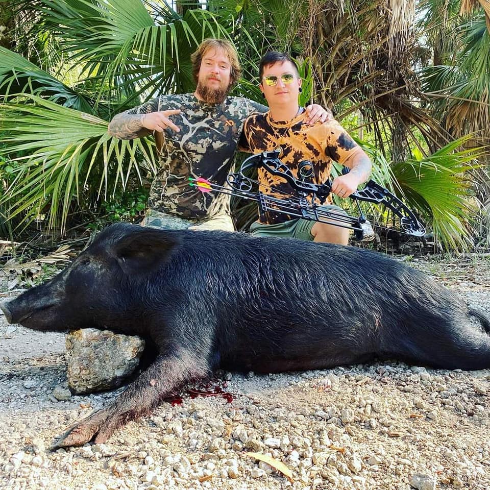 Professional hog & boar hunts in Naples, FL